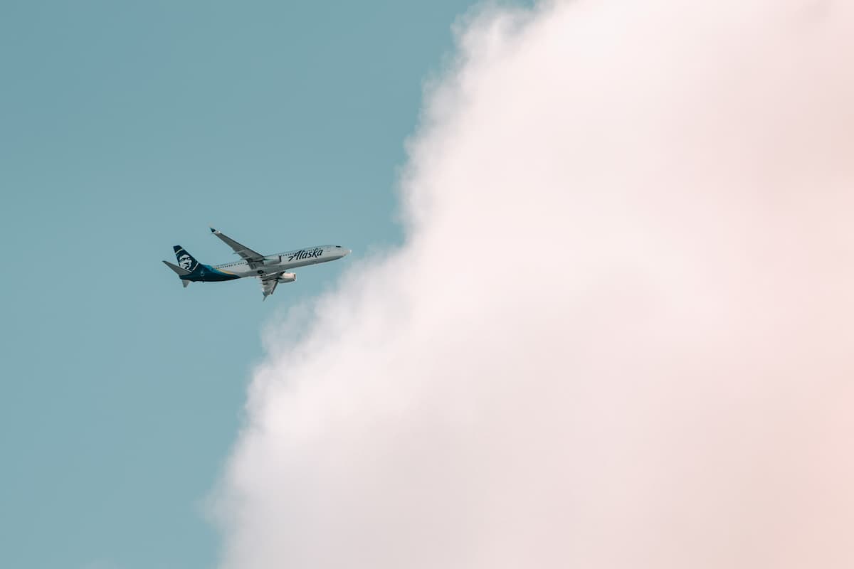 Cheapest Paths to Atmos Rewards Status (2026)
